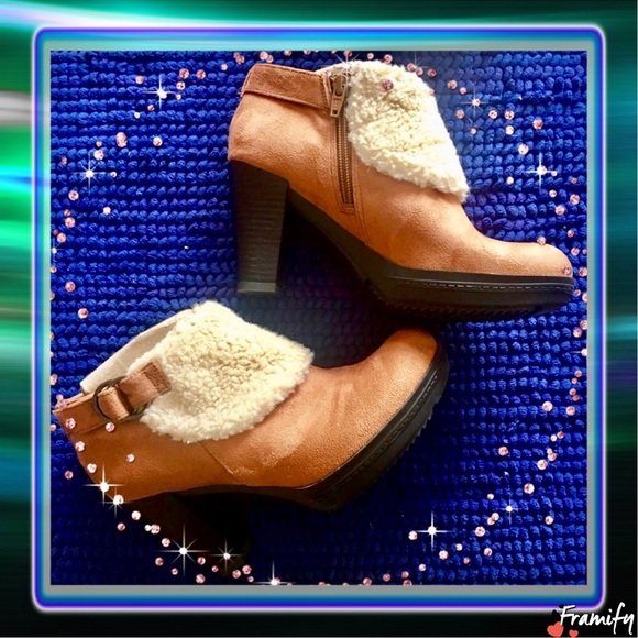 Naturalizer | Shoes | Naturalizer Cuffed Fur Trim Platform Ankle Boots ...